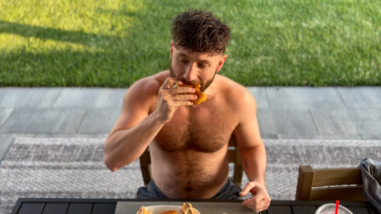 Miles picnic - Stuffing - Film 911